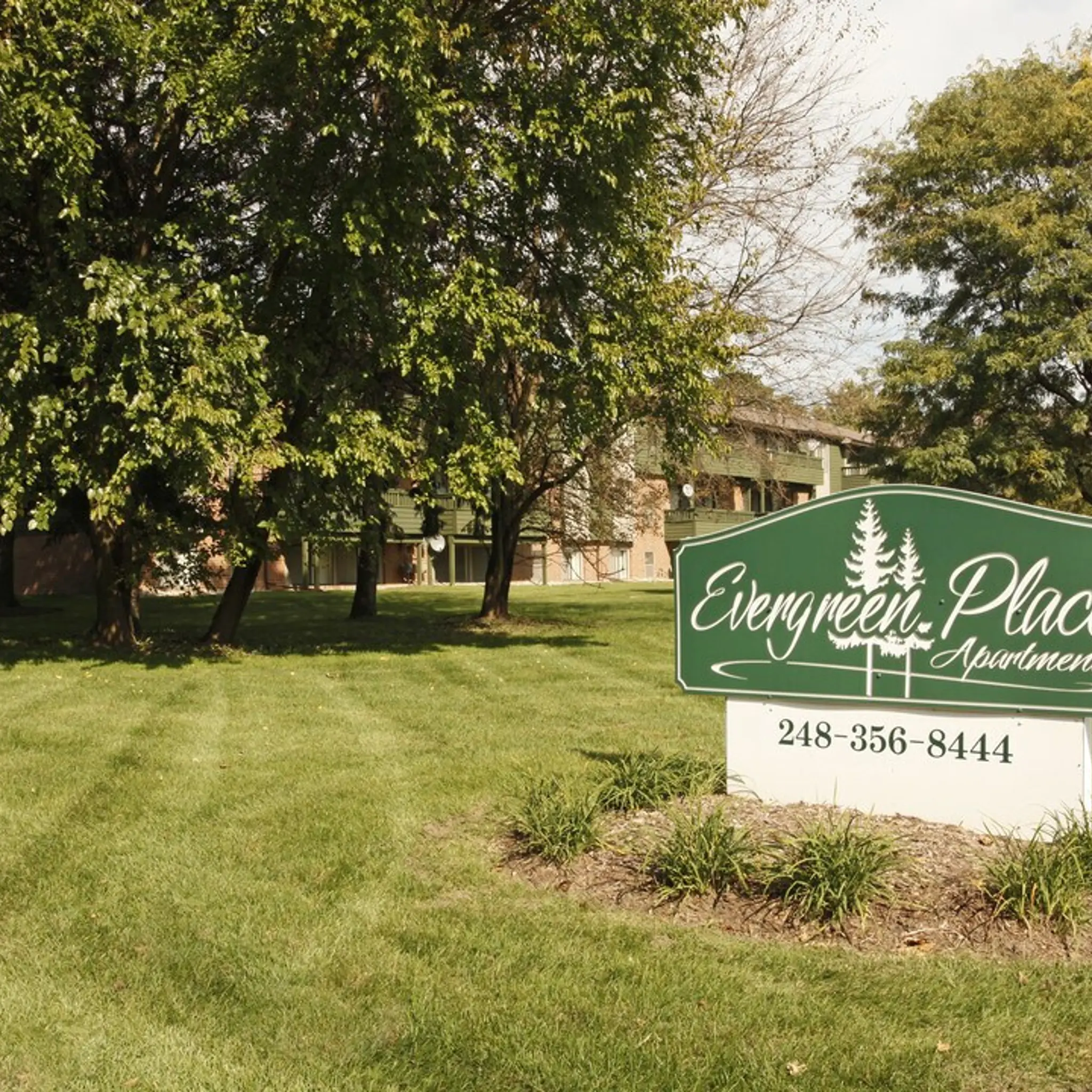 Home | Evergreen Place Apartments